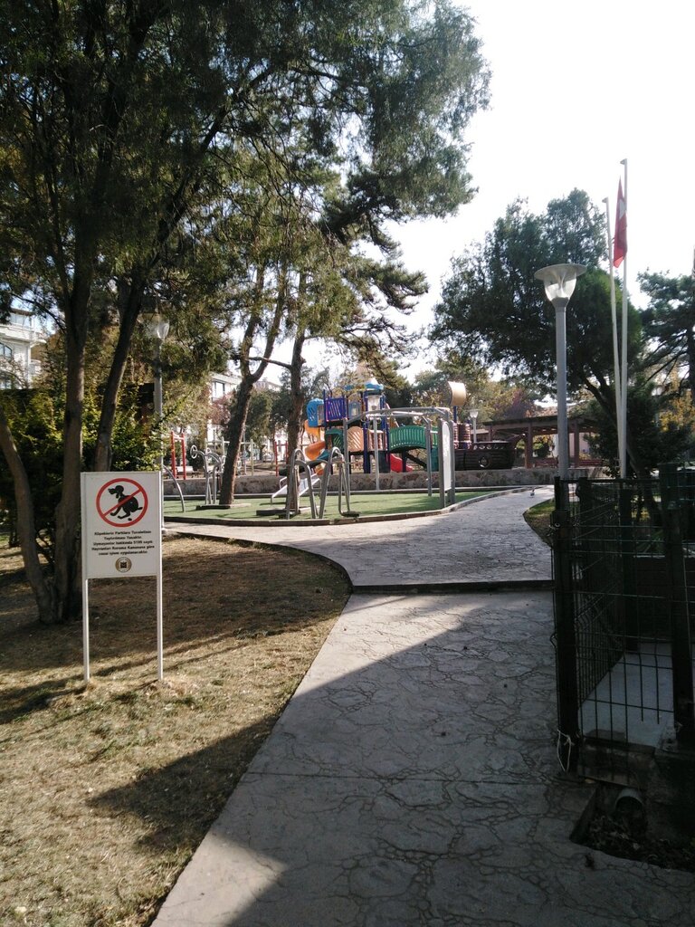 Parklar ve ormanlar Barbaros Parkı, Ankara, foto