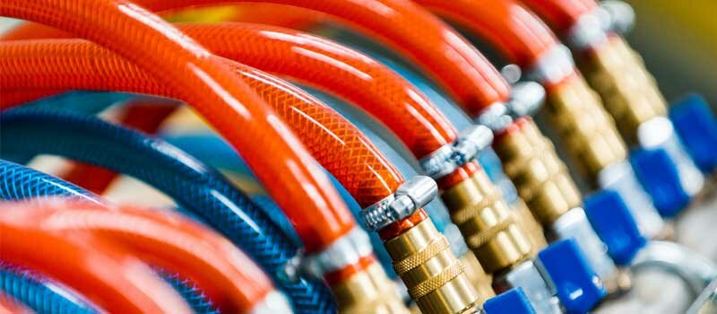 Kollar ve hortumlar Hoser, Kuzey Carolina Eyaleti, foto