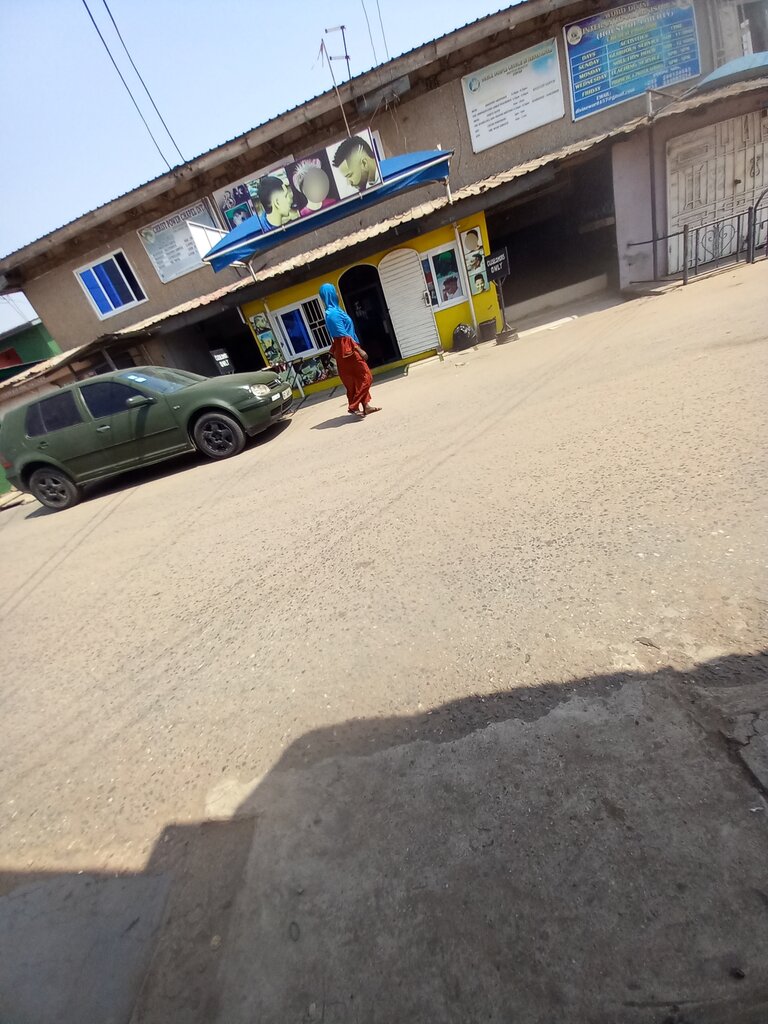 Güzellik salonu Cubana Barbering Salon, Akra, foto