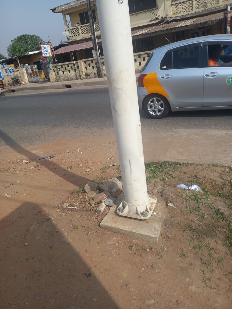 Bar The Hawk Bar, Akra, foto