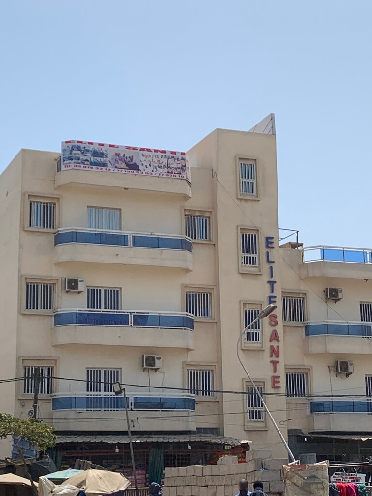Üniversiteler Institute de Formation en Santé Serigne Saliou Mbacke, Dakar, foto