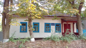Вільшанська світлиця (Cherkaska Region, Zvenyhorodskyi raion, selyshche miskoho typu Vilshana), müzeler ve sanat galerileri  Çerkassi Bölgesi'nden
