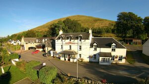 Cairndow Stagecoach Inn (Scotland, Argyll and Bute, Cairndow), otel  İskoçya'dan