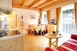 Garni Schenk (Trentino-Alto Adige, Bolzano – South Tyrol, Streda Ciampinei, 40), otel  Trentino‑Alto Adige'den