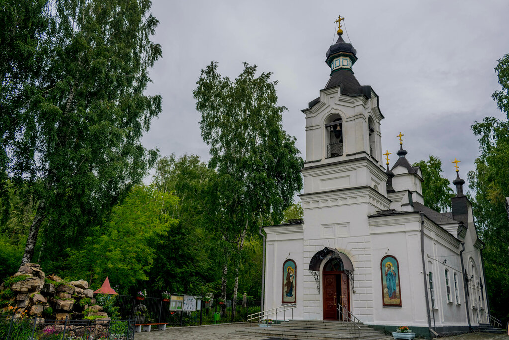 Ortodoks kiliseleri All Saints Church, Yekaterinburg, foto