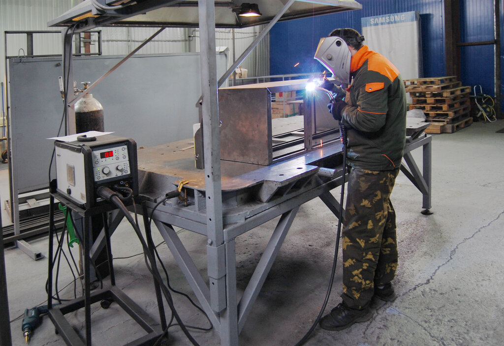 Metal ürün firmaları Неолазер, филиал в Кирове, Kirov, foto