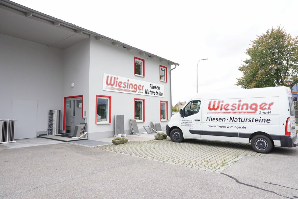Zemin döşeme üretim ve satış firmaları Wiesinger GmbH Fliesen und Naturstein - Handel und Verlegung, Bavyera, foto