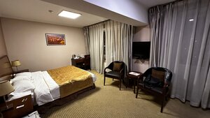Hotel Voyage (Nazarbayev Avenue No:97А, Almaty), otel  Almatı'dan