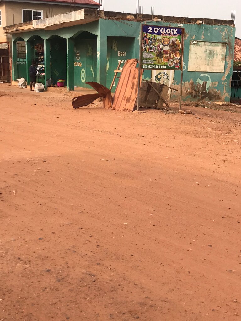 Kafe 2 0'Clock Food Joint, Dünya, foto