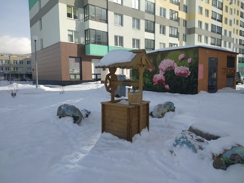 Dekorasyon ve süsleme, onur panosu Колодец, Yekaterinburg, foto