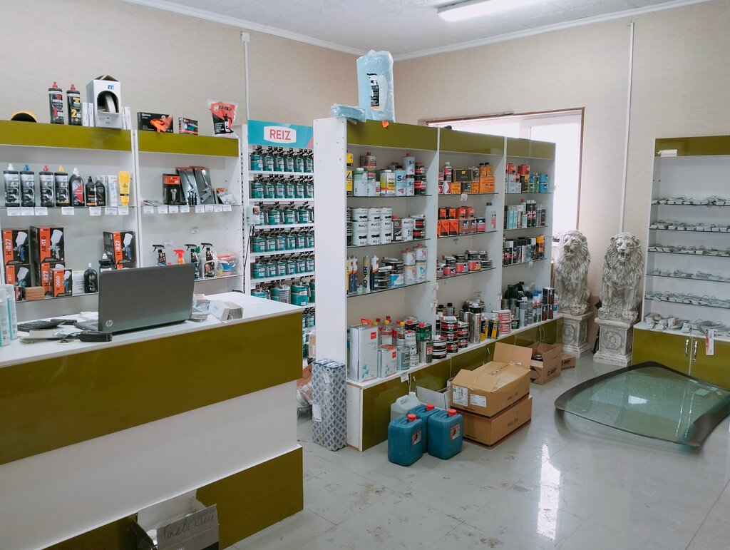Otomobil boyaları Авто база, Goriaçi Kliuç, foto