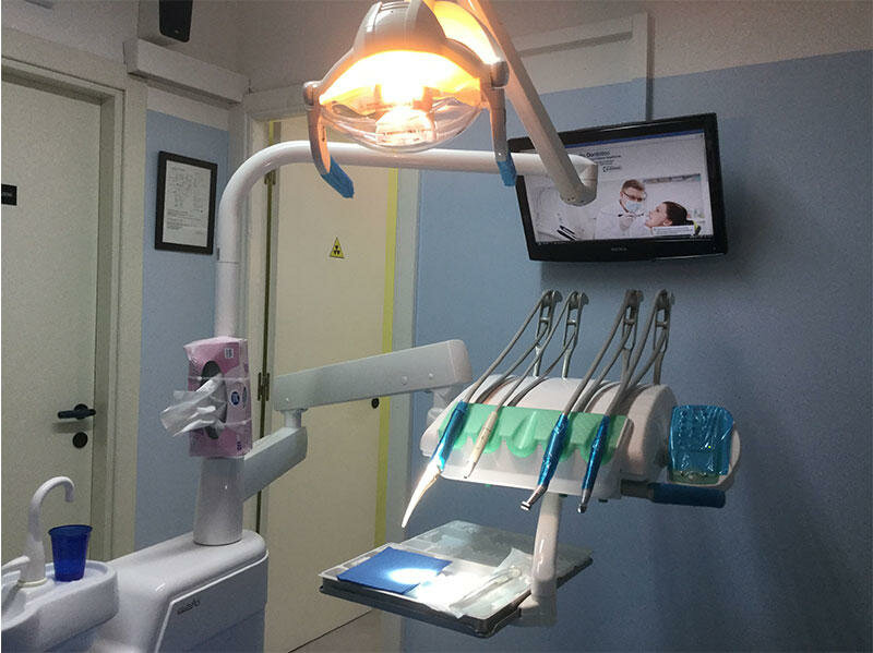 Özel ağız ve diş sağlığı klinikleri ve muayenehaneleri Studio Dentistico Nuovo Salario, Roma, foto