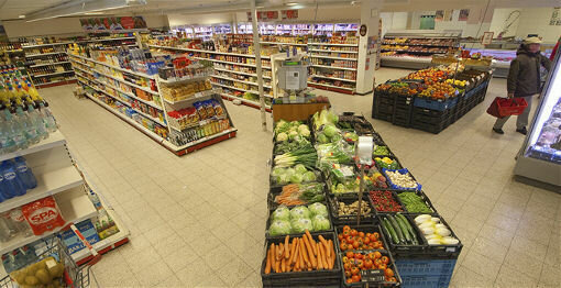 Toptan et ürünleri Slagerij Supermarkt Goenga, Dünya, foto