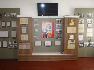 All-Russian Memorial Museum-Reserve of V. M. Shukshin (Sovetskaya ulitsa No:86, Village of Srostki), müzeler ve sanat galerileri  Altayski krayından