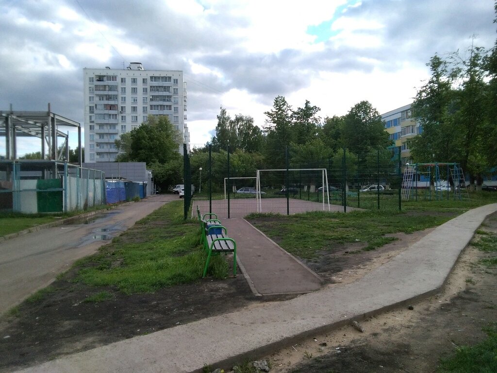 Spor alanı Sports ground, Naberejniye Çelny (Yar Çallı), foto