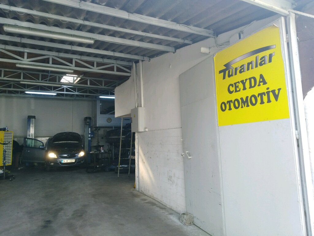 Otomobil servisi Turanlar Ceyda Oto, İstanbul, foto