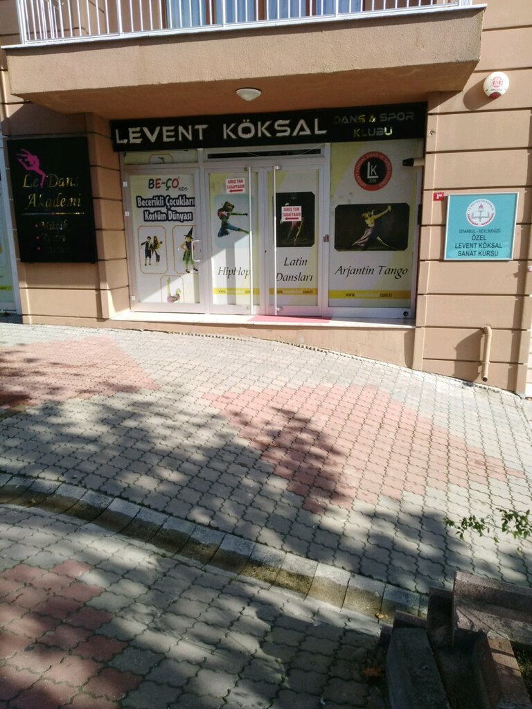 Dans okulları Levent Köksal Dans Sanat Merkezi, İstanbul, foto