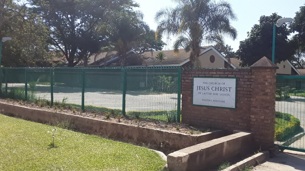 Ortodoks kiliseleri The Church of Jesus Christ of Latter-day Saints, Lusaka, foto