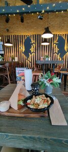 Бургерная Артель (ulitsa VChK No:180/5), kafe  Kursk'tan