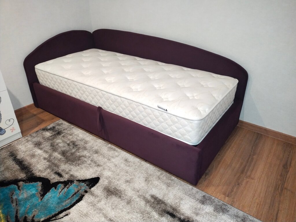 Yatak odası mobilyaları Кровати и матрасы, Çehov, foto