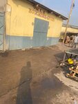 ETs M. L. G (Brazzaville, Commune de Ouenzé), kasap, şarküteri  Brazzaville'den