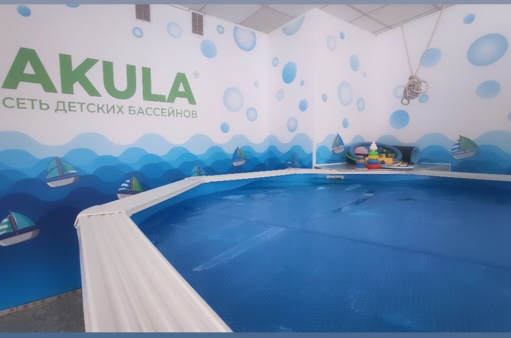 Yüzme havuzları Akula, Minsk, foto