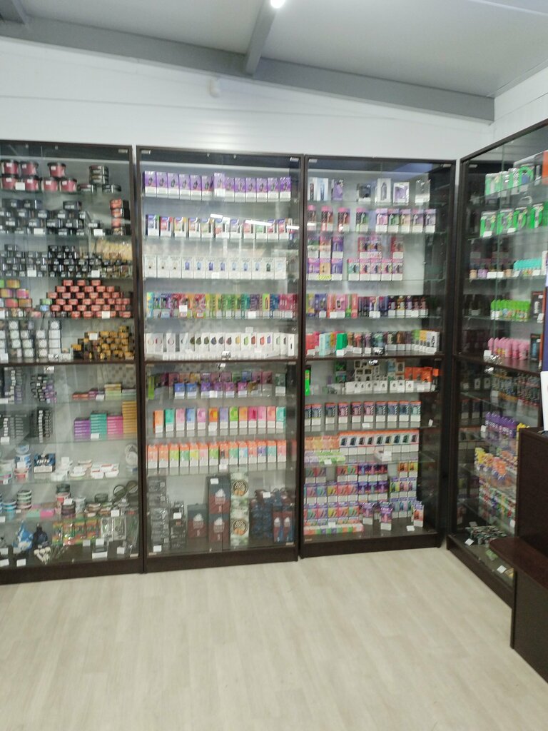 Tütün, sigara mağazaları Дым'Son, Saint‑Petersburg ve Leningradskaya oblastı, foto