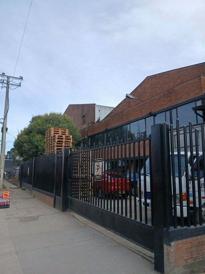 Orman işleri Acua Bombas & Equipos, Bogota, foto