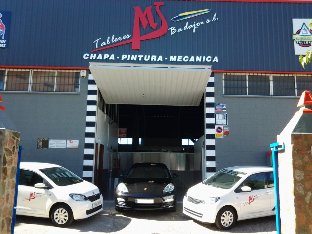 Oto kaporta Chapa y Pintura Talleres M. J. Badajoz S. L., Badajoz, foto