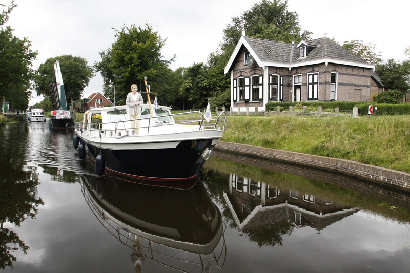 Devlet kurumları ve bakanlıklar Gemeente Opsterland, Friesland, foto