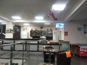 Samolet (Zemlyanichnaya ulitsa No:1А, derevnya Gostilovo), kafe  Moskova ve Moskovskaya oblastından