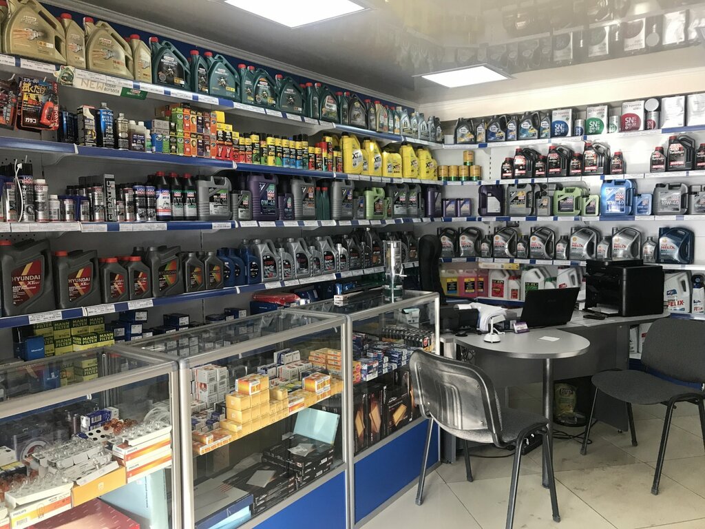 Otomobil yedek parçaları Avtomarket Yujnii, Lida, foto