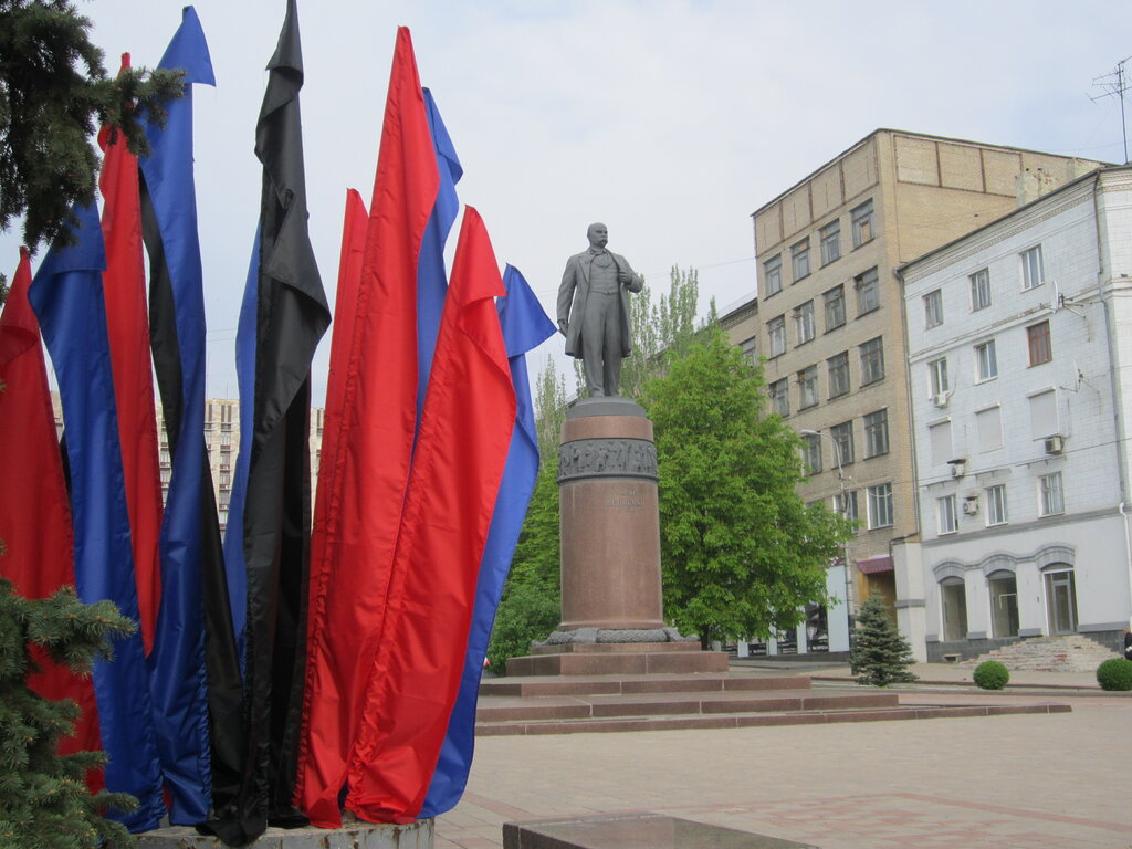 Anıt, heykel Тарас Григорьевич Шевченко, Donetsk, foto