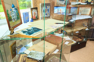 Tsentralnaya gorodskaya biblioteka imeni N. M. Yadrintseva (Profinterna Street No:35, Barnaul), kütüphaneler  Barnaul'dan