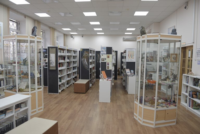 Kütüphaneler N. G. Chernyshevsky Library № 13, Moskova, foto