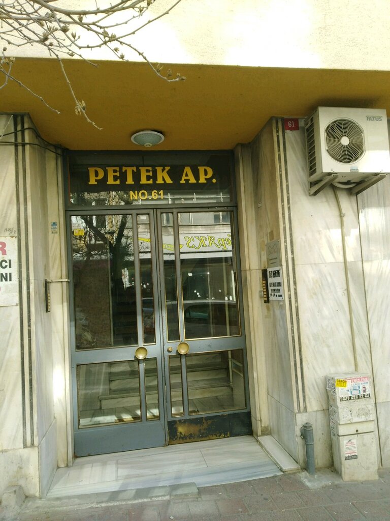 Özel ağız ve diş sağlığı klinikleri ve muayenehaneleri Diş Hekimi Asiye Bulut, İstanbul, foto