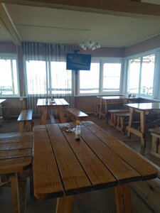 Тоё (Republic of Buryatia, Tunkinskiy rayon, munitsipalnoye obrazovaniye Zun-Murino), kafe  Buriatya'dan