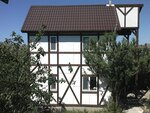 Дача Сытый Кот (улица 6-я Линия No:16, посёлок городского типа Орджоникидзе, СНТ Волна), otel  Kırım Cumhuriyeti'nden