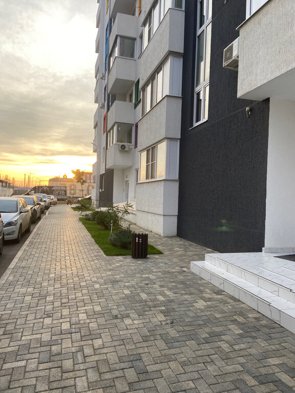 Yönetim ofisi Зеленый квартал, Krasnodar, foto