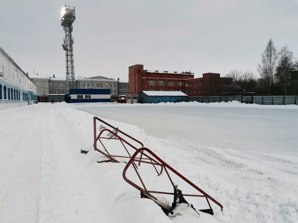 Buz pateni pistleri Сибсельмаш, Novosibirsk, foto