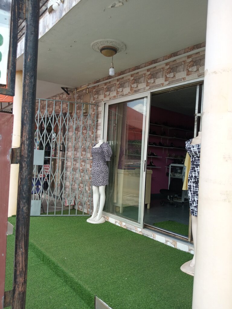 Giyim mağazası Sixsigma collection, Dünya, foto