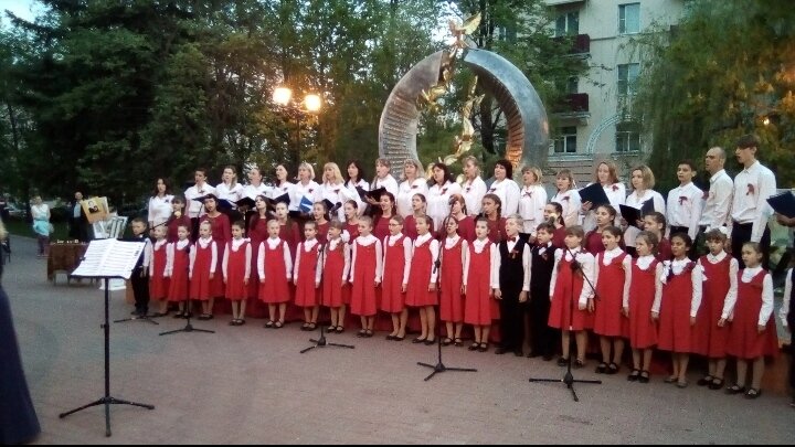 Müzik ve dans grupları Начало, Tambov, foto