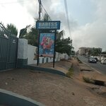 Babess International School (Nii Darko Street No:37), ortaokul  Akra'dan