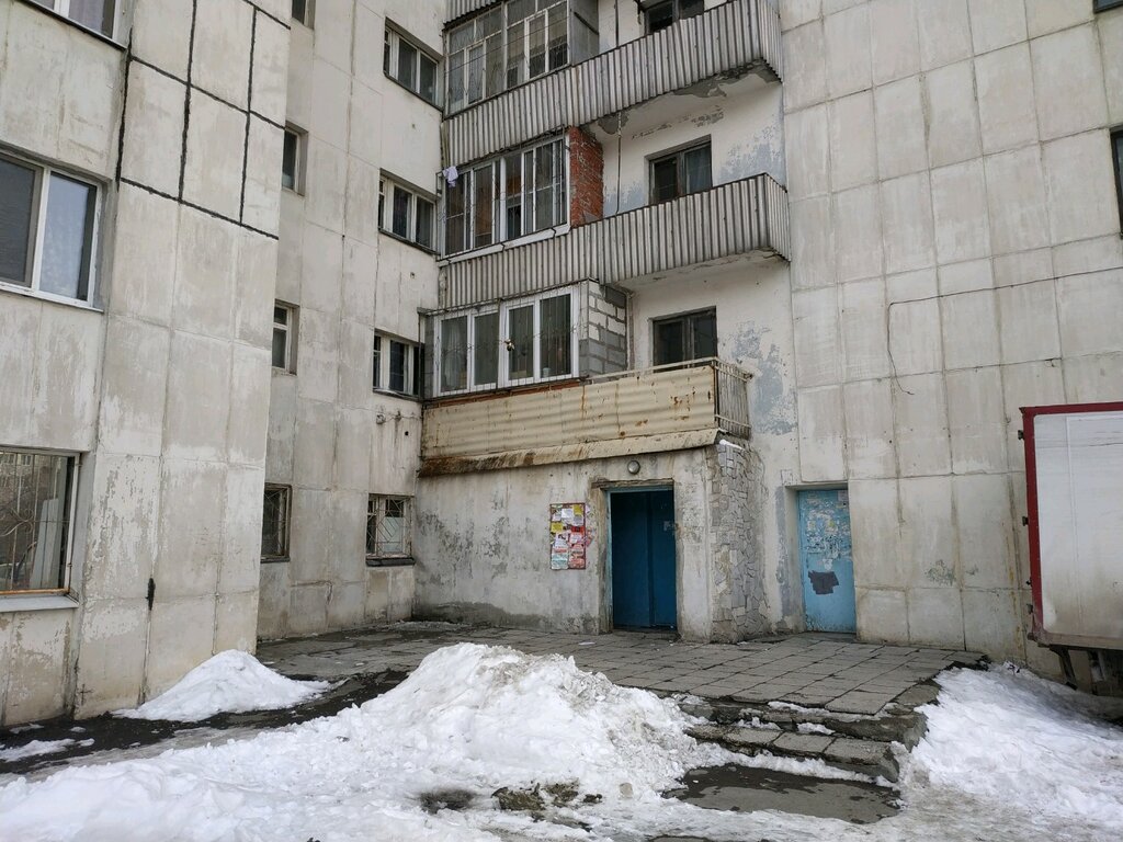 Yurtlar Общежитие Уральского Турбинного Завода № 5, Yekaterinburg, foto