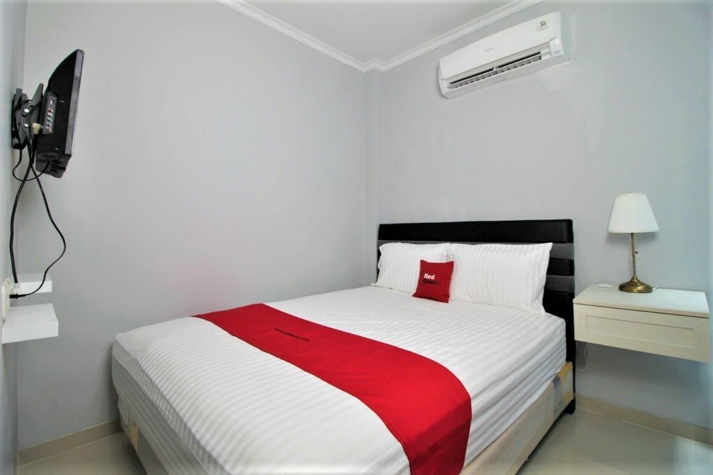 Otel RedDoorz @ Meruya Selatan, Cakarta, foto
