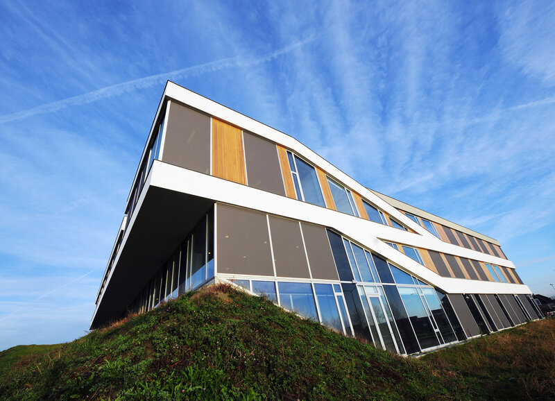 Ortaokul Haarlemmermeer Lyceum, Dünya, foto
