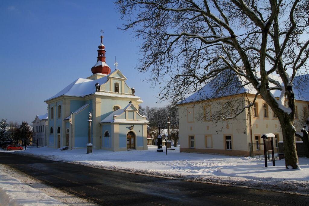 Devlet kurumları ve bakanlıklar Mirošov - městský úřad, Mirosov, foto