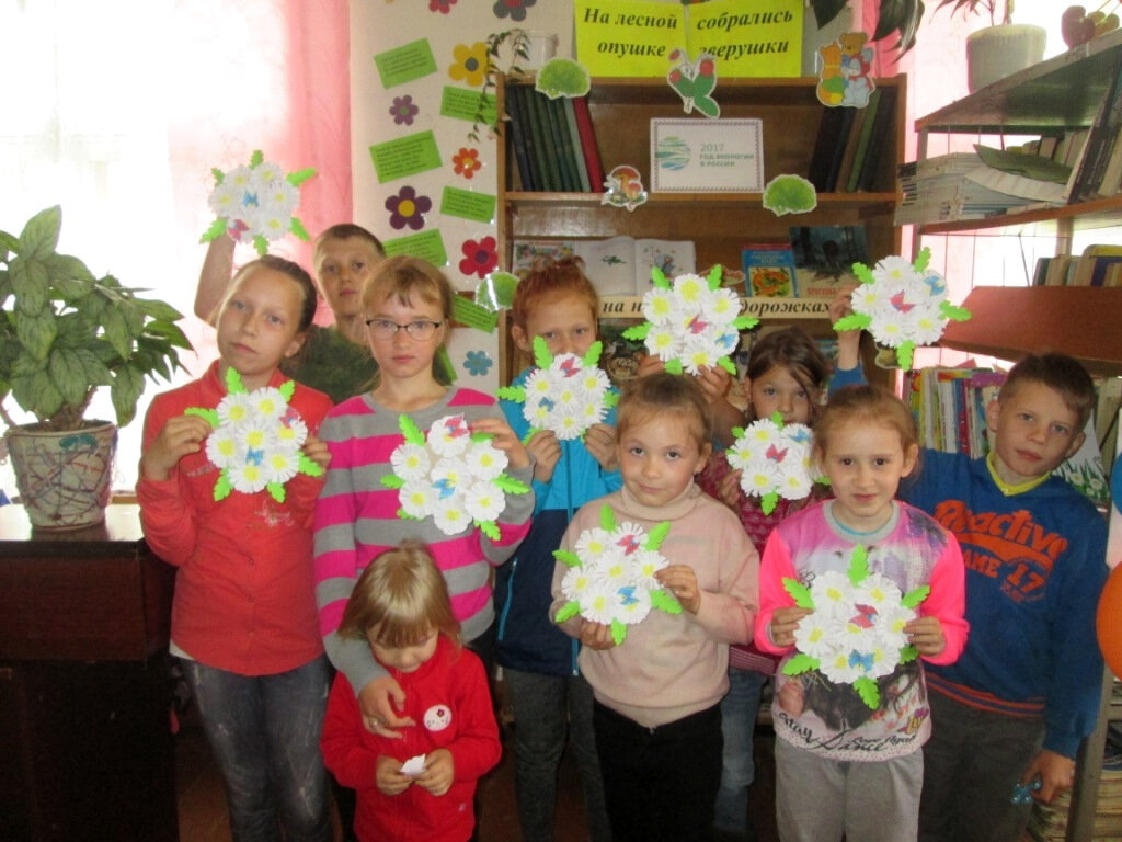 Kütüphaneler Sukhoborskaya selskaya biblioteka-filial, Mku Slobodskaya tsentralizovannaya bibliotechnaya sistema, Kirovskaya oblastı, foto
