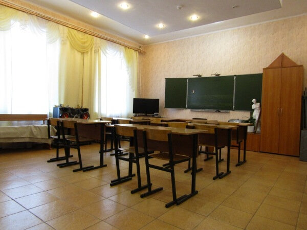 Sanat okulları Детчинская школа искусств, Kalujskaya oblastı, foto