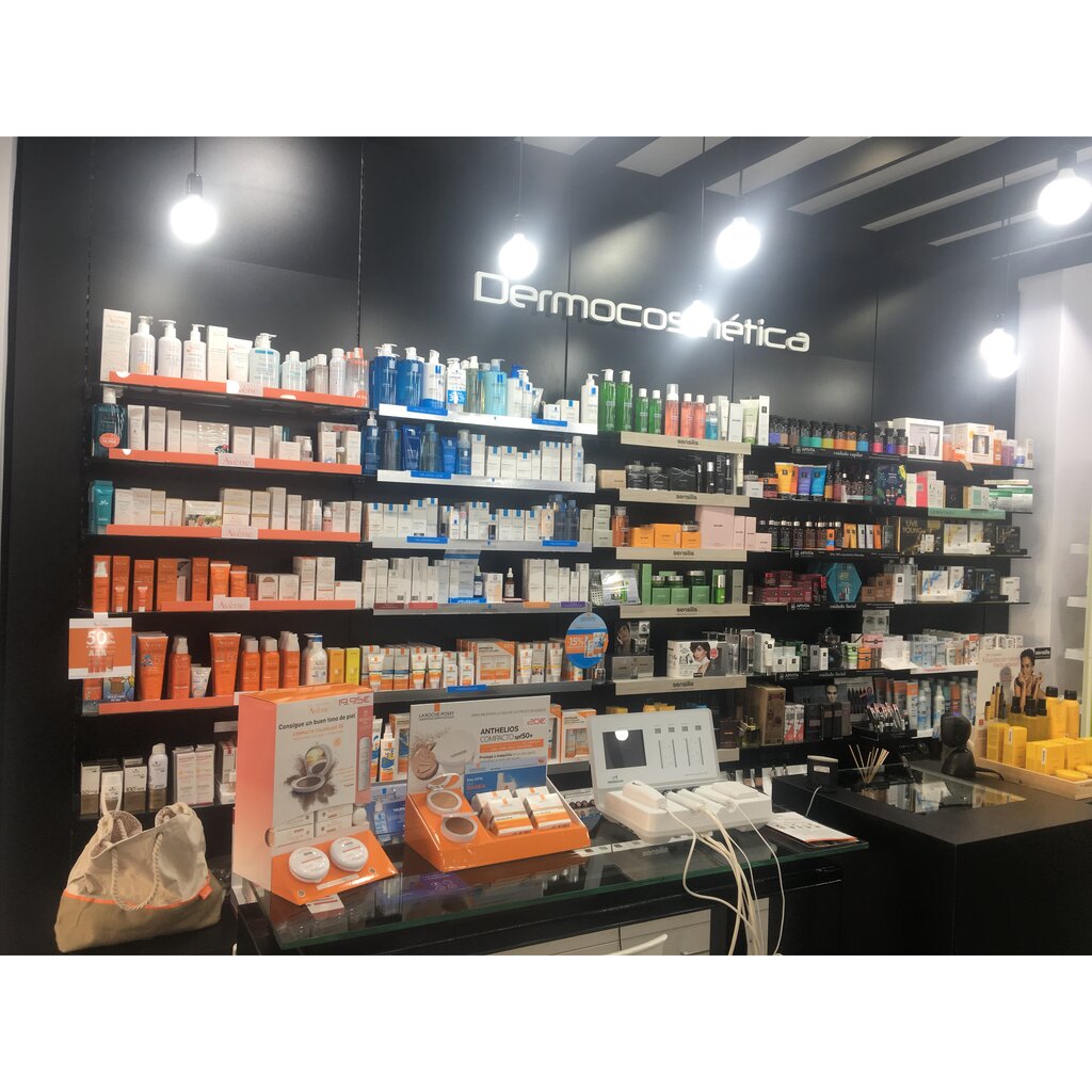 Eczaneler Las Cruces Farmacia Hernández García, Motril, foto